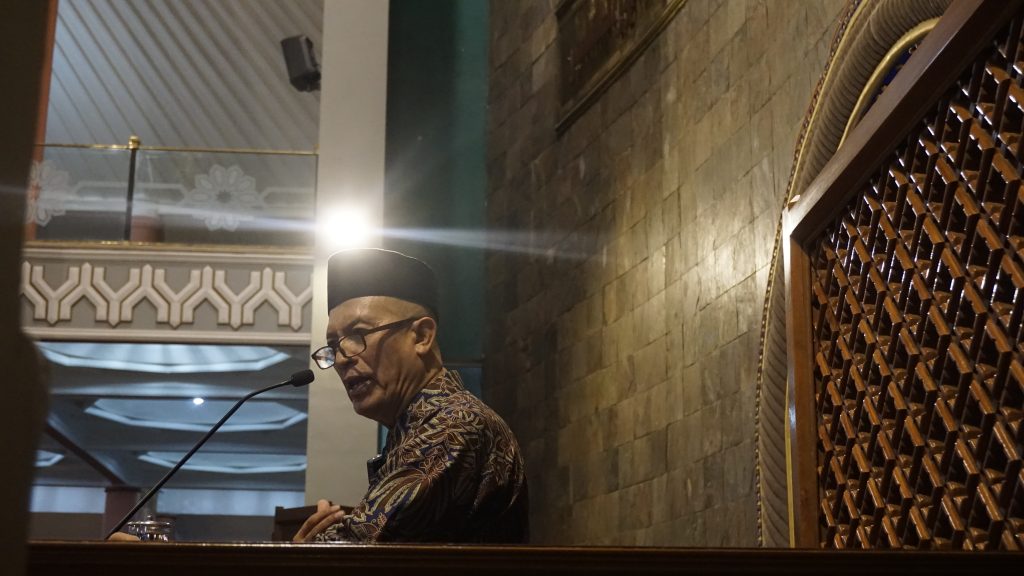 Hari Pertama Ramadan, Ketua Takmir Masjid Kampus UGM Bicara Iman dan ... Hari Pertama Ramadan, Ketua Takmir Masjid Kampus UGM Bicara Iman dan ...